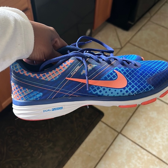 Nike | Shoes | Dual Fusion Nike Women | Poshmark
